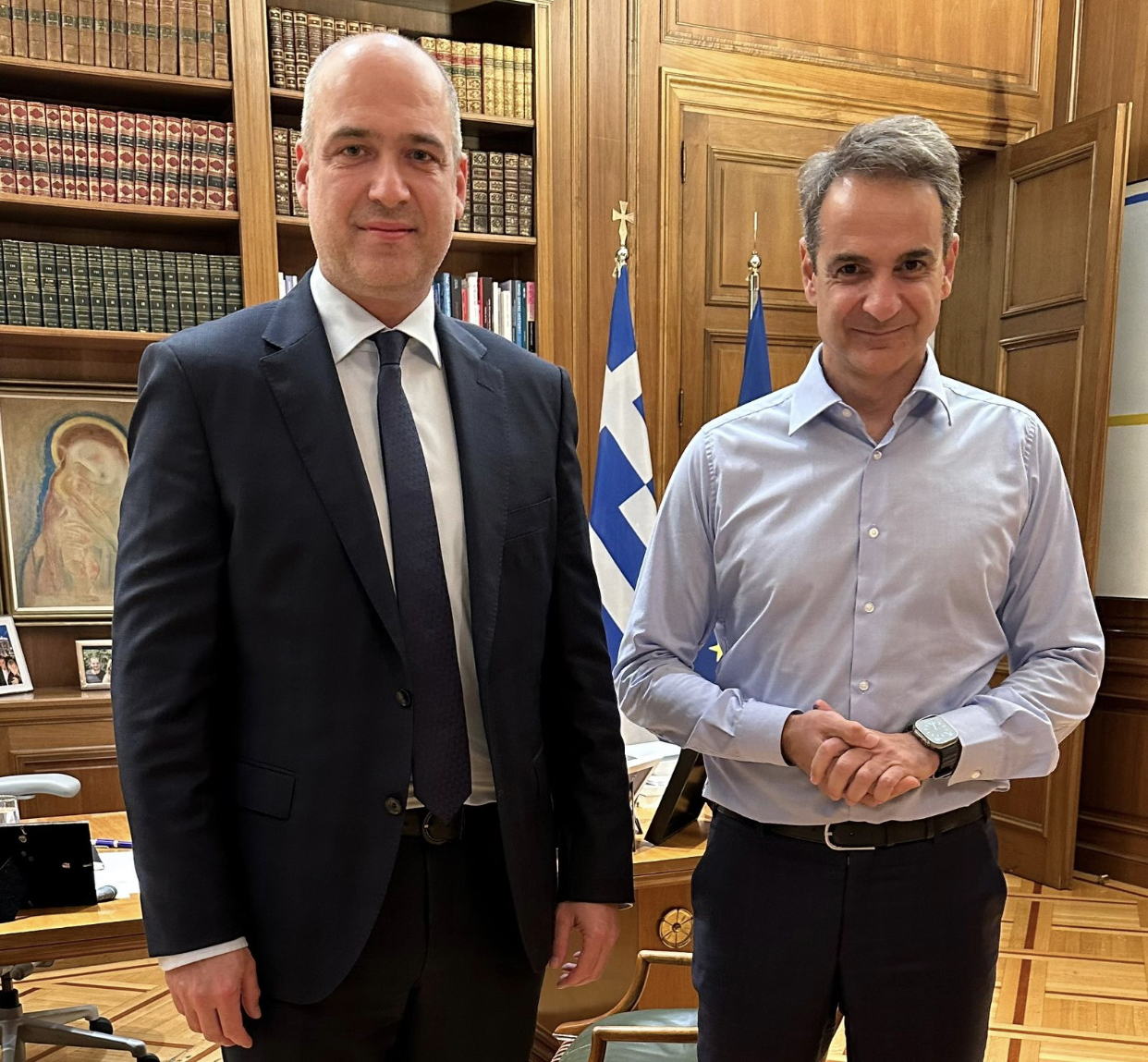 Στον Μητσοτάκη ο Μπουτσικάκης - PireasNow